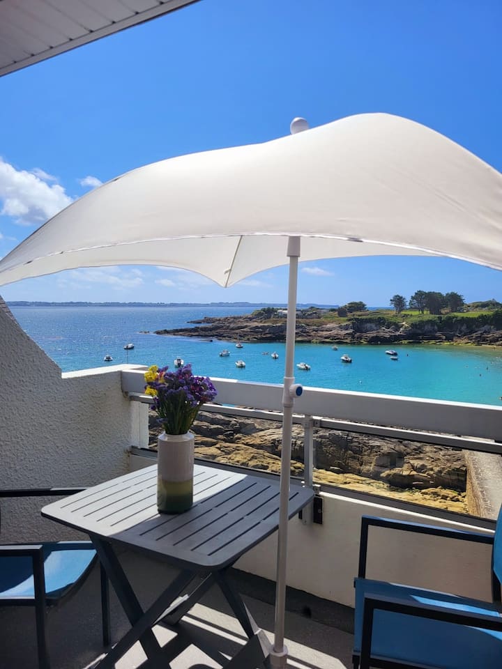 Un Balcon Face à La Mer - Groix