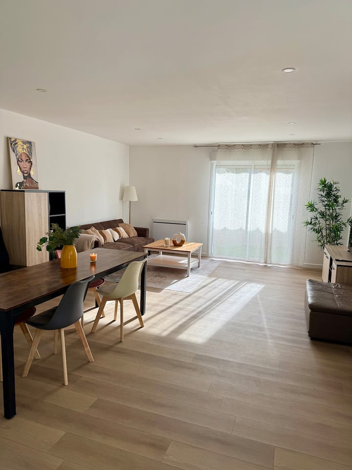 Maison Chaleureuse Proche Bordeaux - Lormont