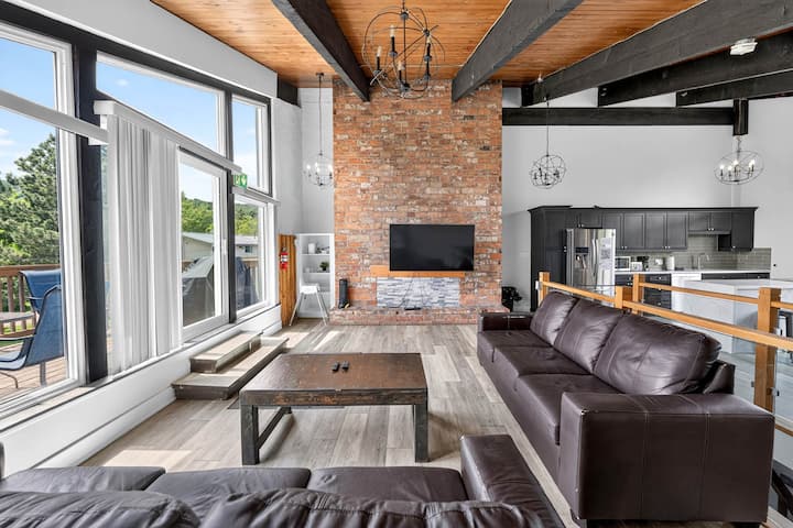 The Aspen Chalet With Hot Tub - Collingwood