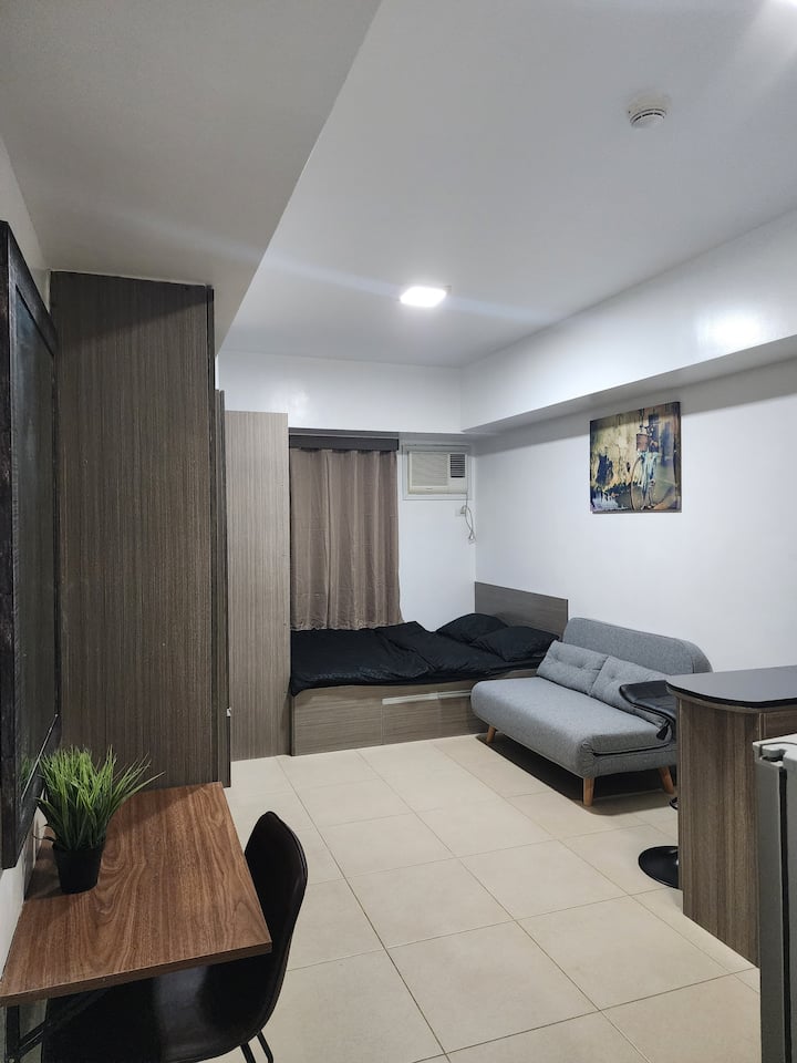 Stylish Studio At It Park Cebu - Avida Riala - Cebu