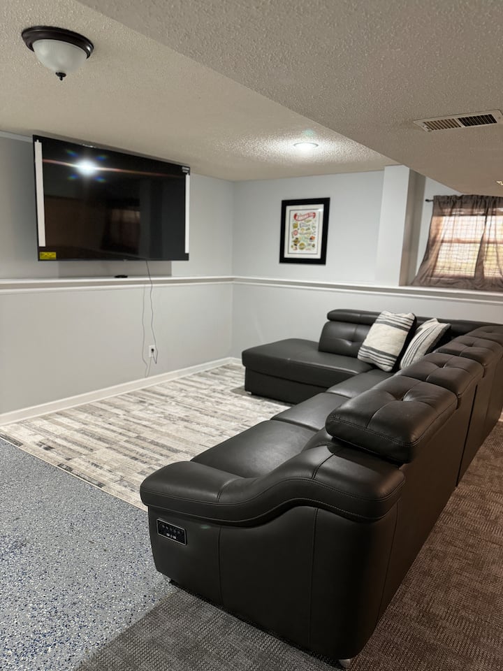 Entire Home. Minutes To Royals And Chiefs Stadium! - Lake Jacomo, Blue Springs