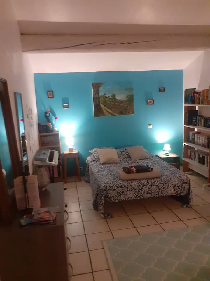 Le Pavillon :Chambre Familiale  Pour 2 Ou 4 Hôtes - Gigondas