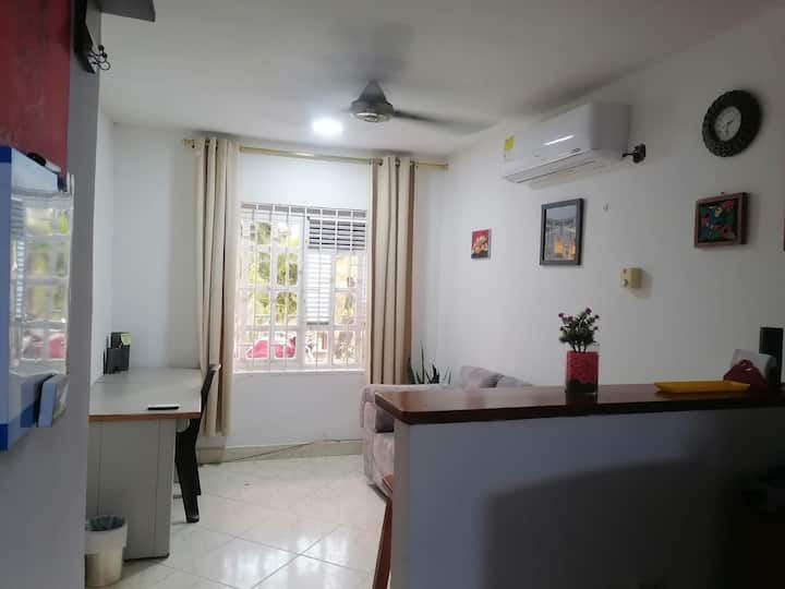 Hermoso Aparta-estudio Amoblado Para Dos. - Choco