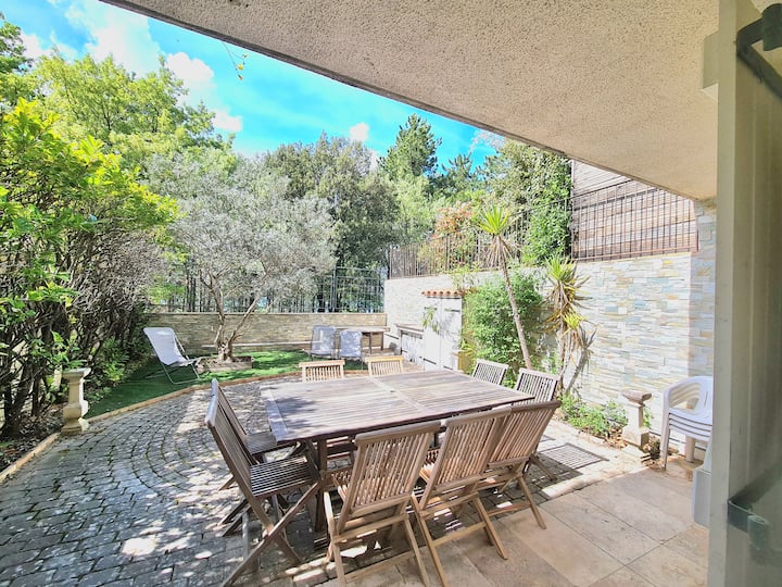 Maison Village- 5min Lac à Pieds - Rez De Jardin - Moustiers-Sainte-Marie