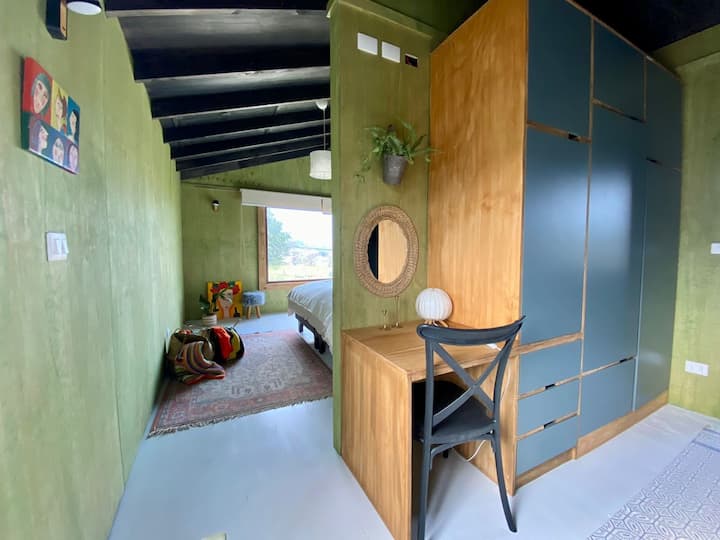 Cabaña Diseño Con Ventanales En Futrono - Futrono