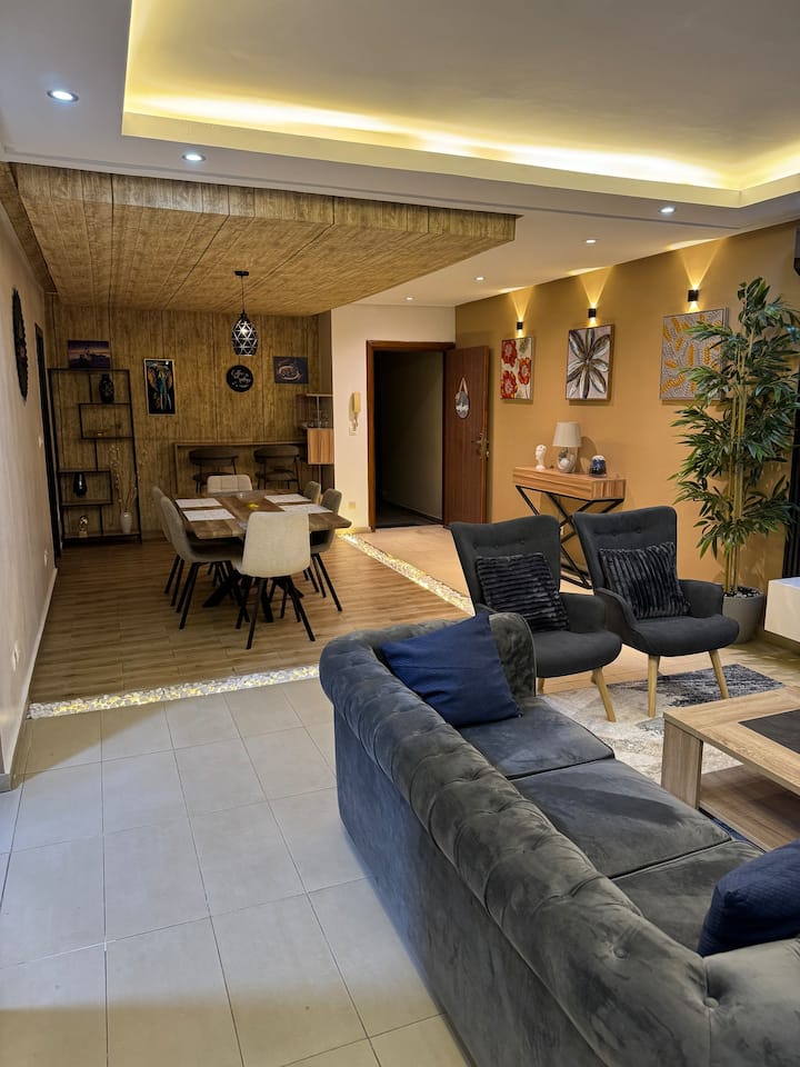 Home Sweet Home 23. - Abidjan