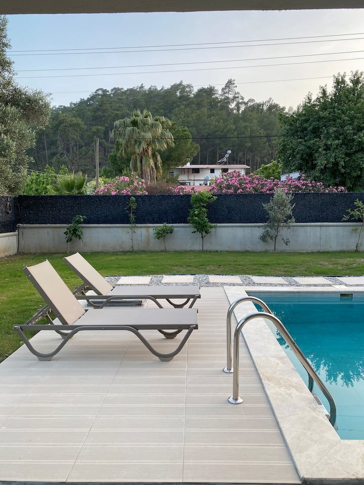 İNlice Plaja Yürüme Mesafesinde Villa D - Göcek