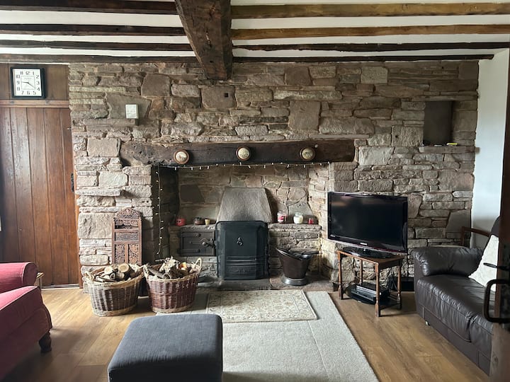 Beautiful Cottage - Leominster