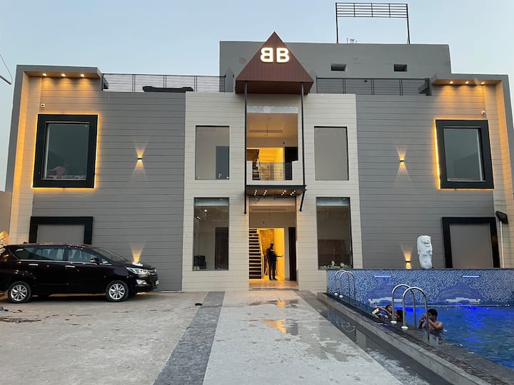 The Bubbles Resort - Amritsar