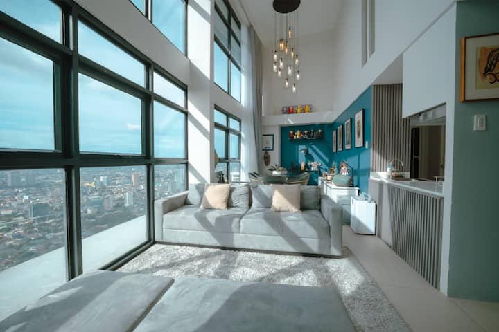 Sky Pad @ The Sky Suites Tower (Penthouse) Q.c - Quezon City