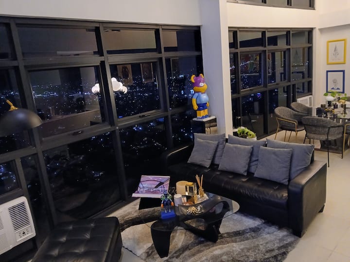 Sky Pad @ The Sky Suites Tower (Penthouse) Q.c - Filipinas