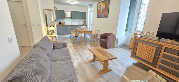 Le Panorama Lourdes • 8 Pers • 500 M Du Sanctuaire - Lourdes