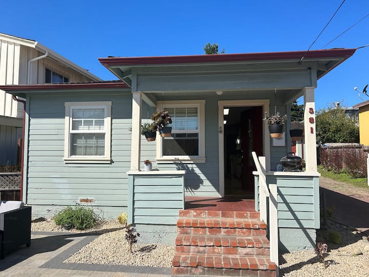 Beautiful Pacific Grove Home - Monterey, CA