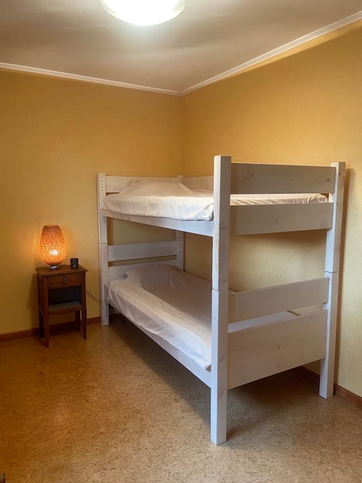 Chambre - Proche Du Circuit F1 - Jalhay