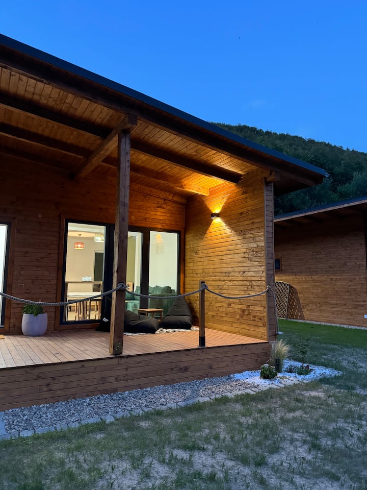 Hanul Morii: Tiny Home I - Ciucea