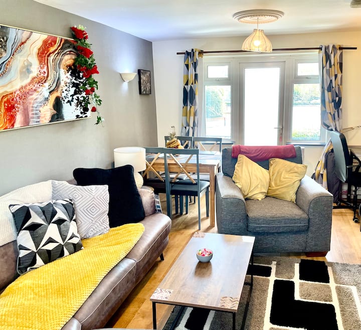 Sundance 2 -Great Location! Free Wifi, Garage Park - Bournemouth