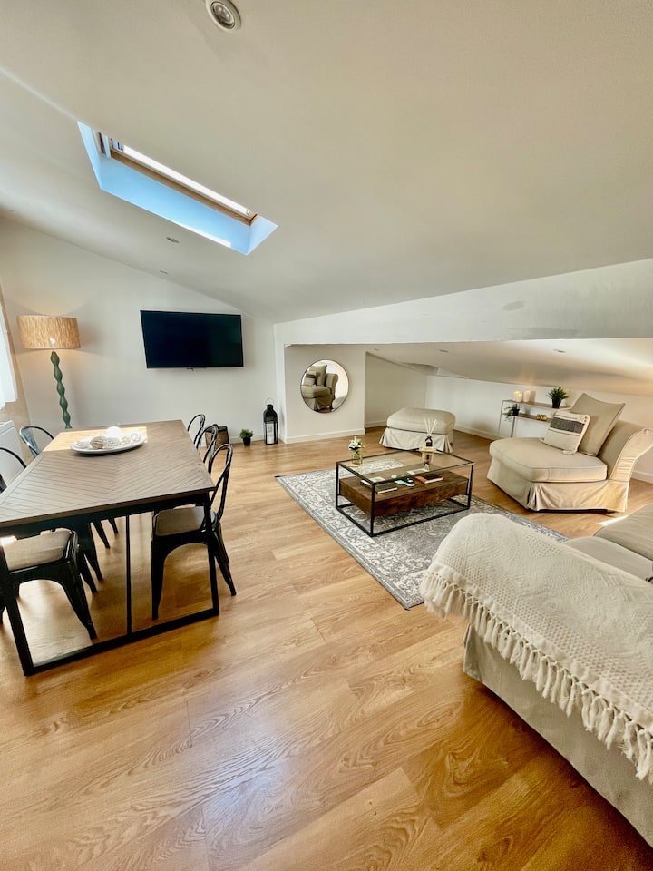 Triangle D'or: Charmant 3 Chambres - Bordeaux