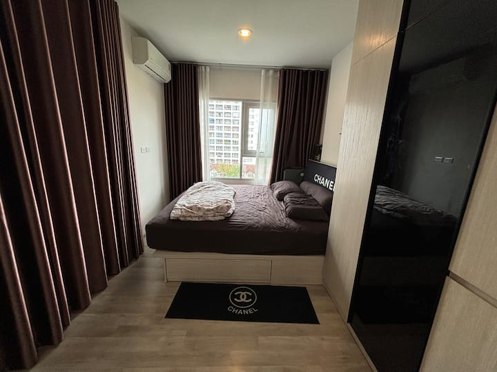 Nich Mono Ramkhumheng.(low Rise) - Bang Kapi District