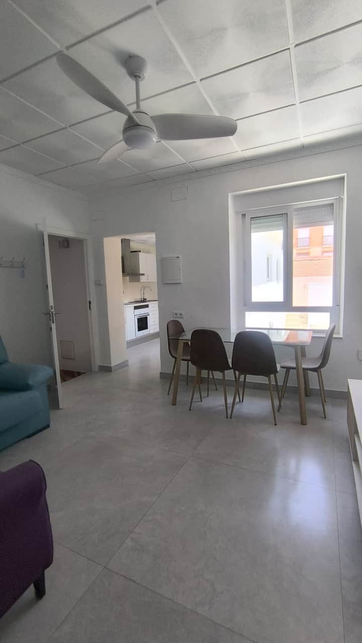 Casa Amplia Con Terraza Y Patio Interior. Murcia -