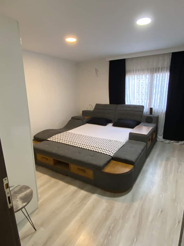 Denize Sıfır Tatil Keyfi - Kuşadası