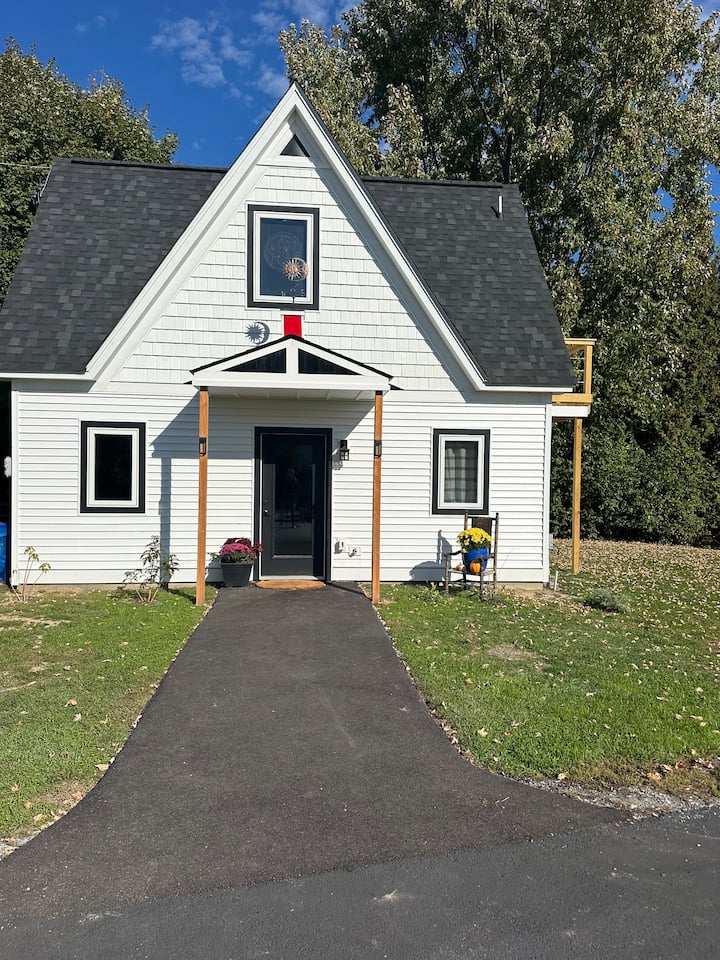 Middlebury Carriage House - Middlebury, VT