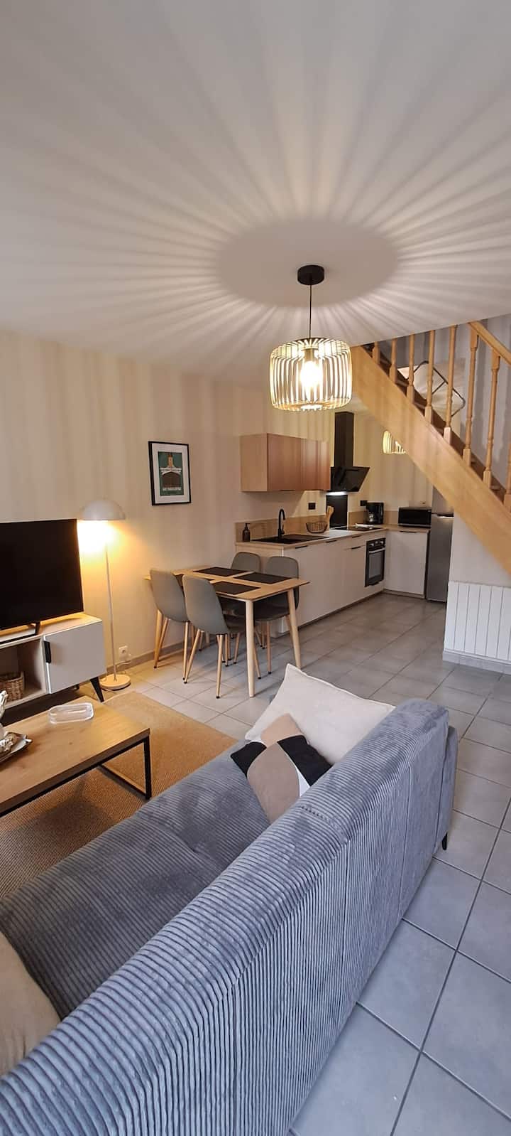 Maison Rénovée Avec Stationnement Privatif - Cherbourg-Octeville