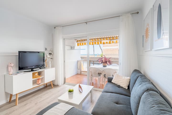 Beachfront |Terraza Y Acceso Directo A La Playa - Vilafortuny