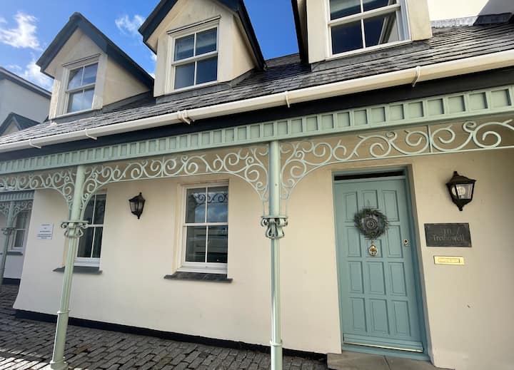 Beachfront Retreat - St Mawes