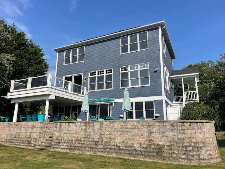 Bonnet Shores A Fantastic Getaway - Narragansett, RI