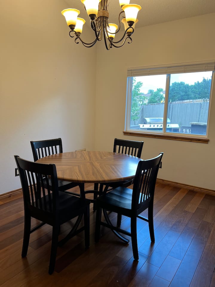 Colorado Home With Nyc Charm - Colorado Springs, CO
