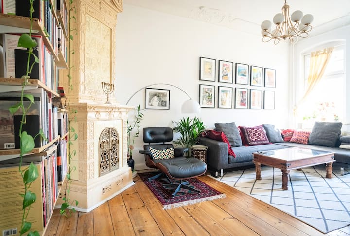 Cozy Living Room With Balcony In Central Berlin - Berlin