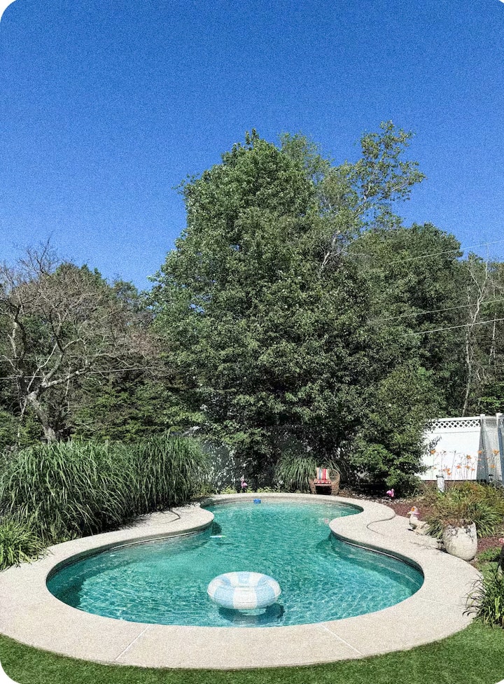 Poconos Chalet | Private Pool | Cozy Fireplace - Albrightsville, PA