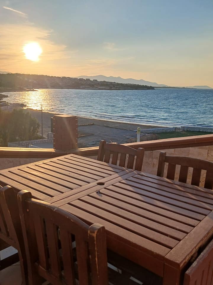 ÇEşme Dalyan Denize Sıfır Villa - Alaçatı