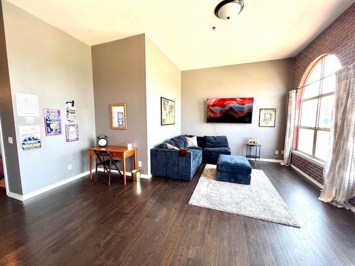 Million Dollar View 98 Walkscore - Denver, CO