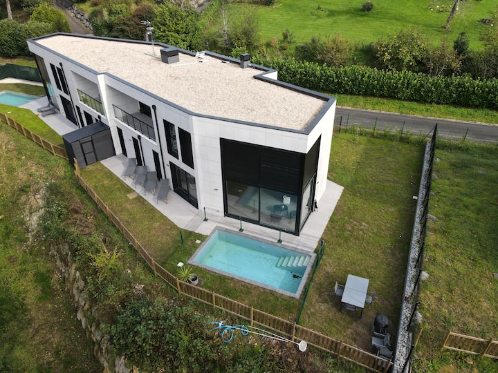 Villa Nueva Con Piscina En El Golf 4 Habitaciones - Hondarribia