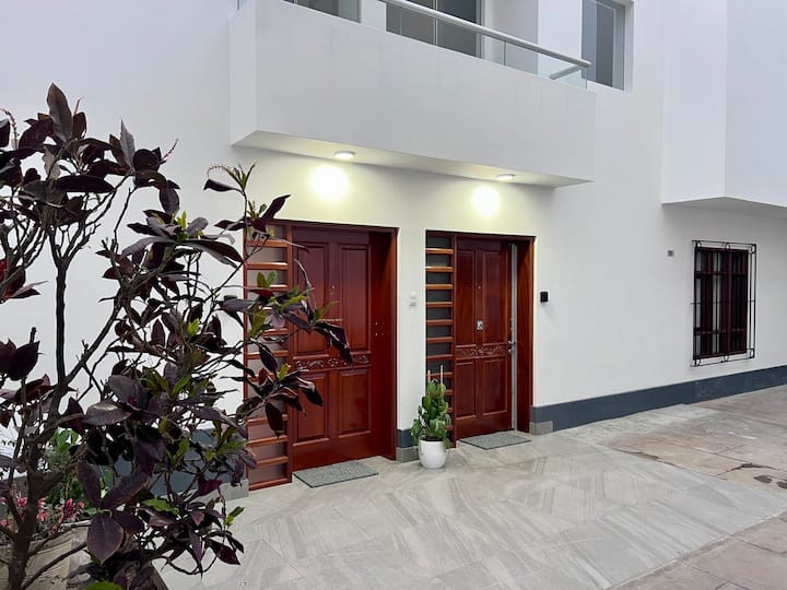 Incredible Cozy House In Miraflores - Lima