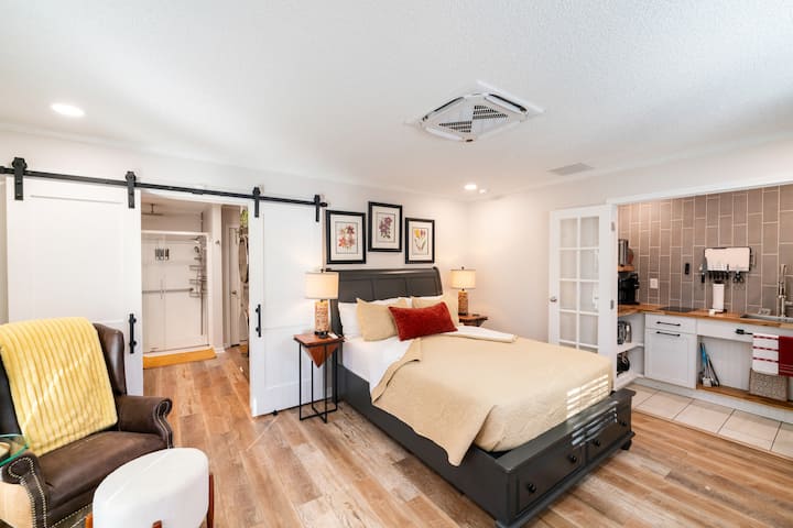 380 Sf 3 Min From Dt Waxhaw Sleeps 2 Private Patio - Andrew Jackson State Park, Lancaster