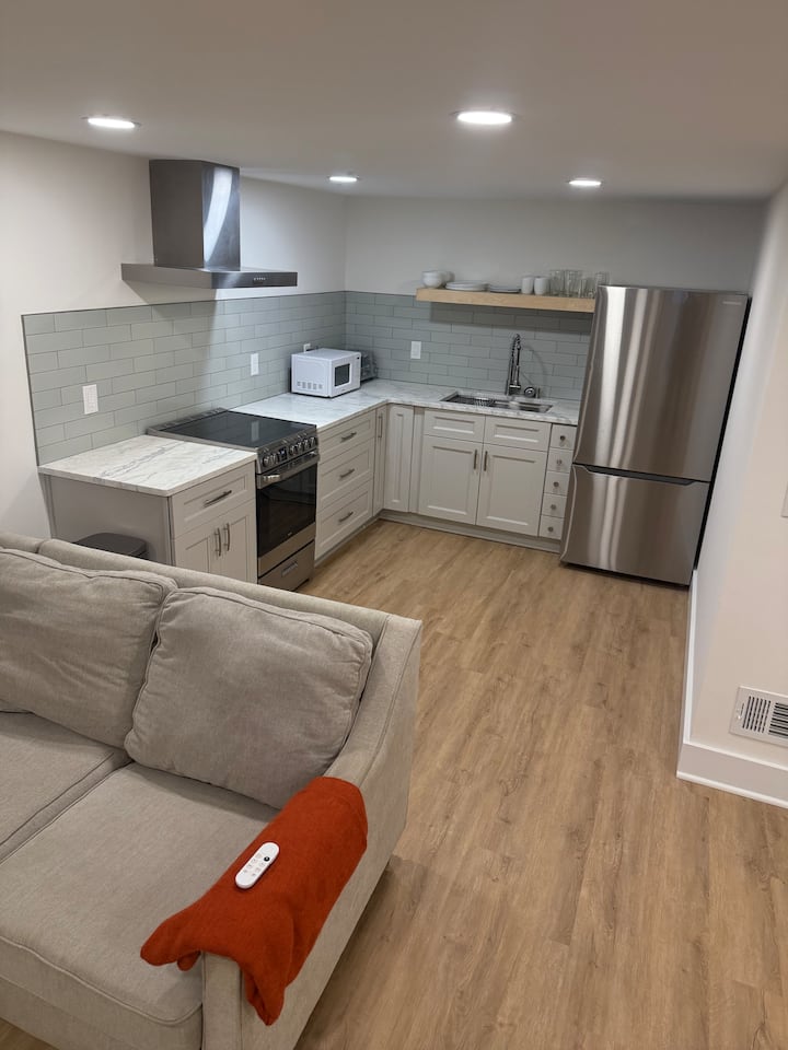 Close To Marta & Stadiums! Spacious And Relaxing! - Atlanta, GA