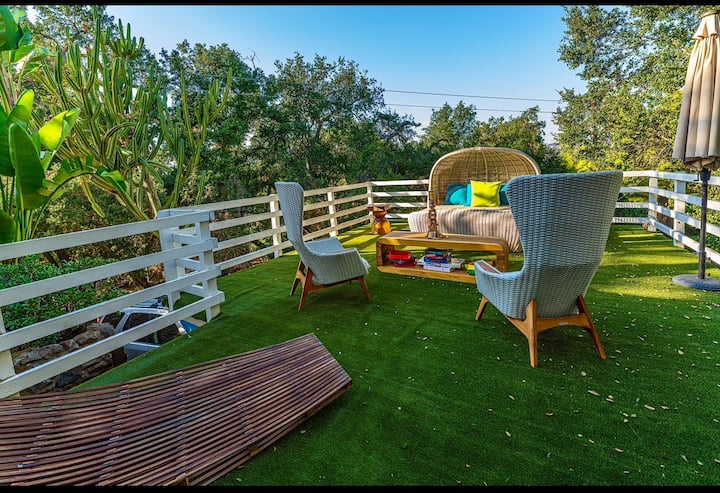 Original 1940s Topanga Cottage - Calabasas, CA