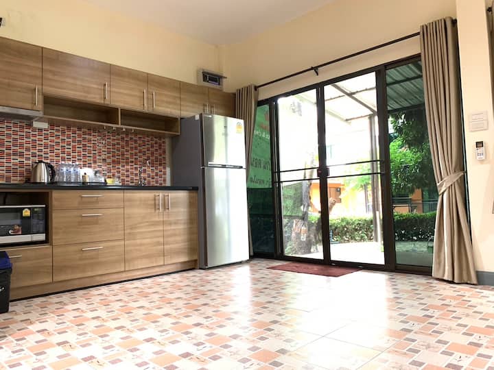 Manning Home Stay Unit 4 - Hang Dong