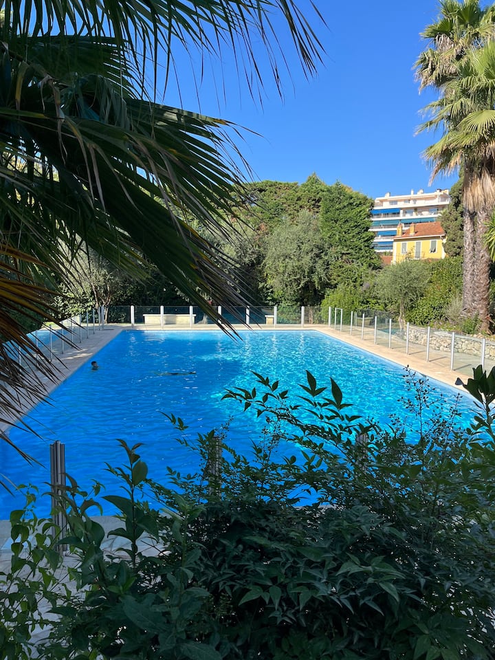 Havre De Paix Avec Piscine - Cannes