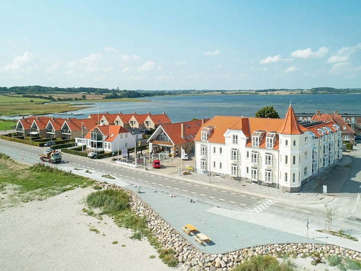 6 Person Holiday Home On A Holiday Park In Hejls - Danemark