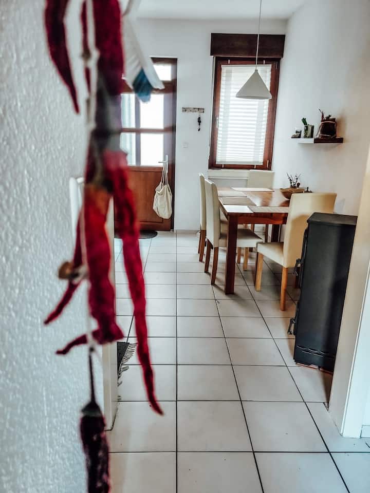 Ruhiges "Halbes" Ganzes Haus In Der Altstadt - Nierstein