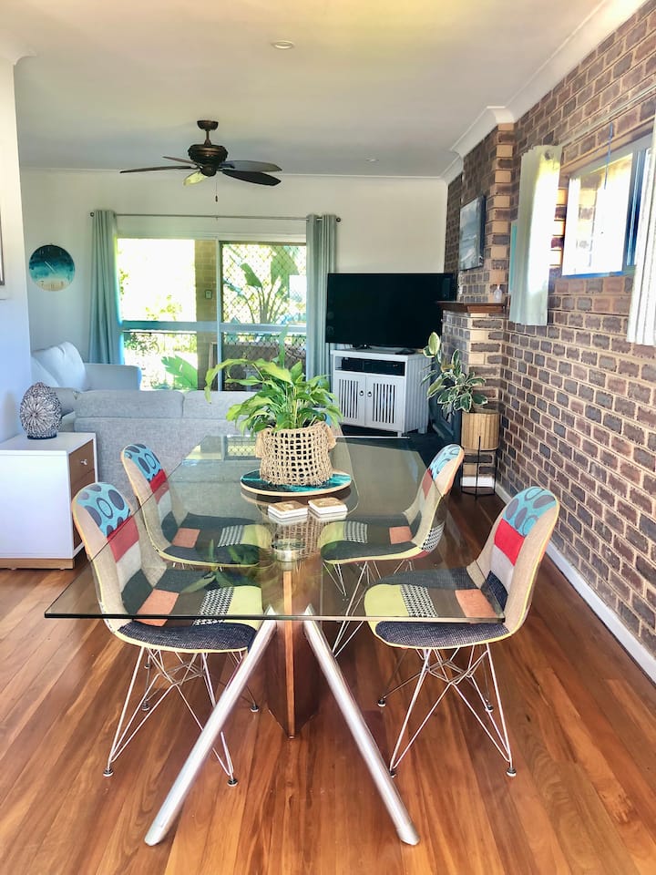 Beach, River, And Farmland Feel - Buderim