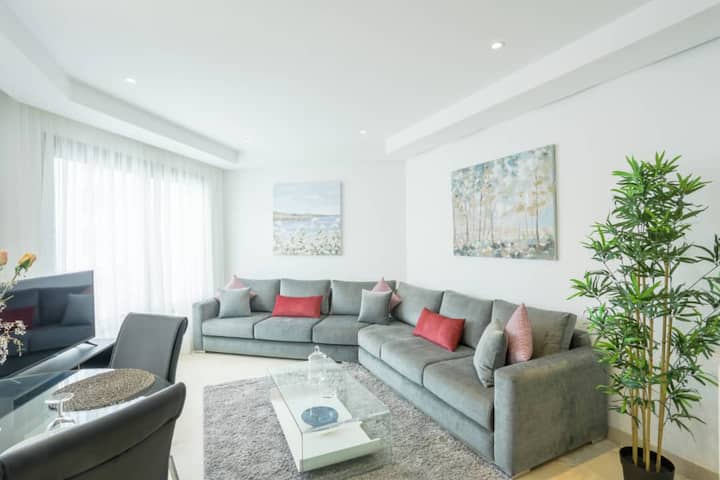 Chic Gauthier Apt | City Views & Free Parking - Casablanca
