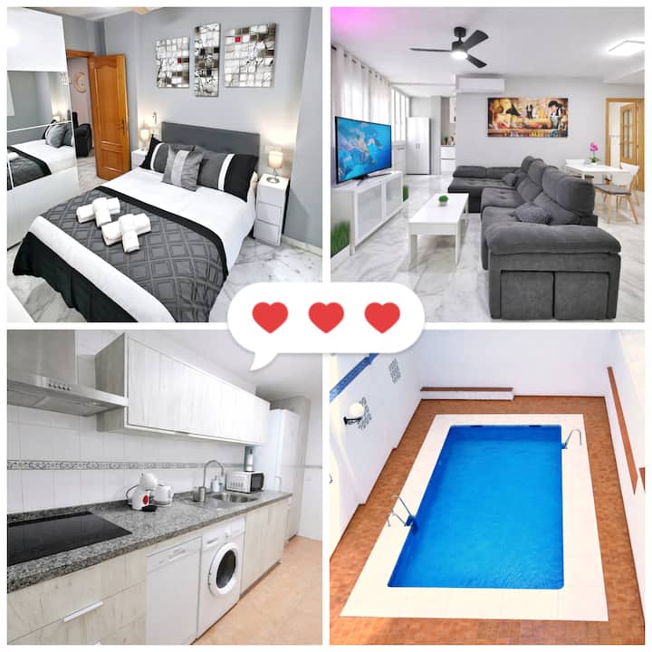 Modern, Quiet, By The Sea, Central, 3 Bedrooms - Estepona