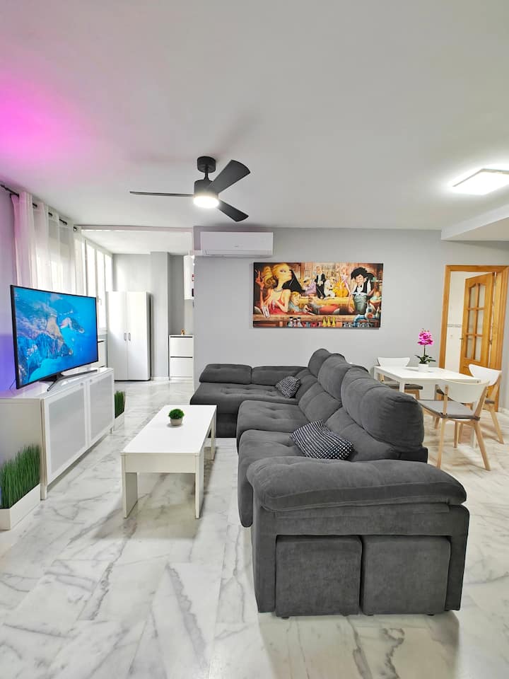 Modern Quiet Apartment Next To The Beach - Estepona