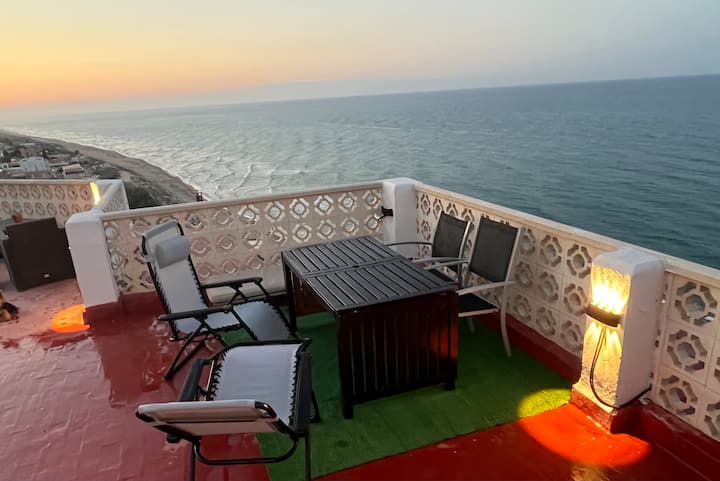 Las Vistas Faro De Cullera, Valencia 

Sea Views - Tavernes de la Valldigna