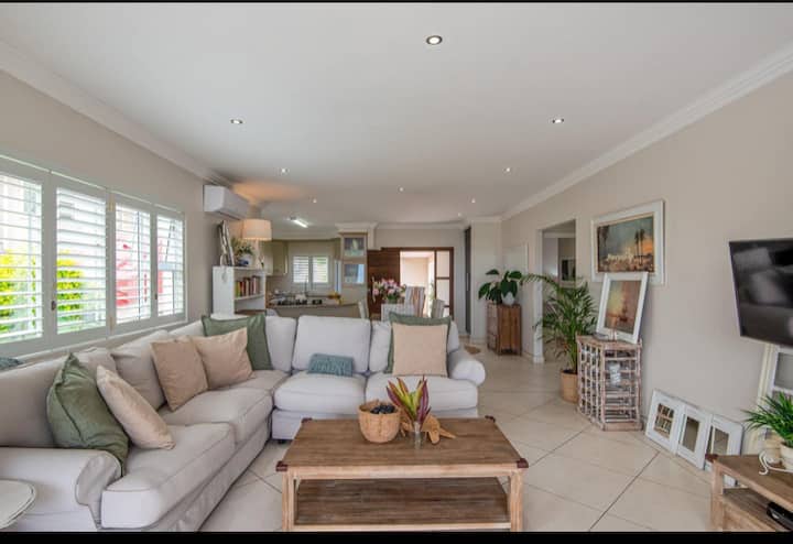 The Sea View - eMdloti