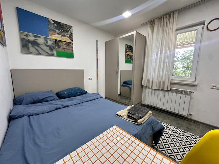 Cosy Studio - Erivan